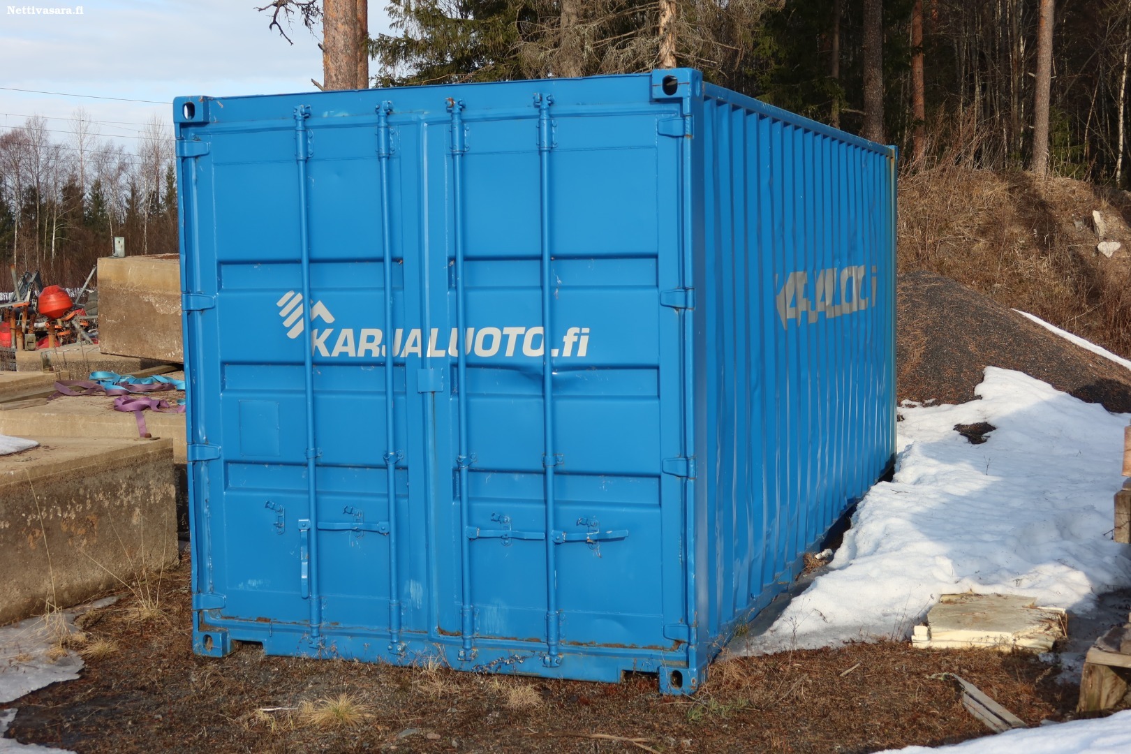 Nettivasara - Huutokauppa, Konkurssihuutokauppaa & Realisointia - Merikontti 6m sisältöineen (3)